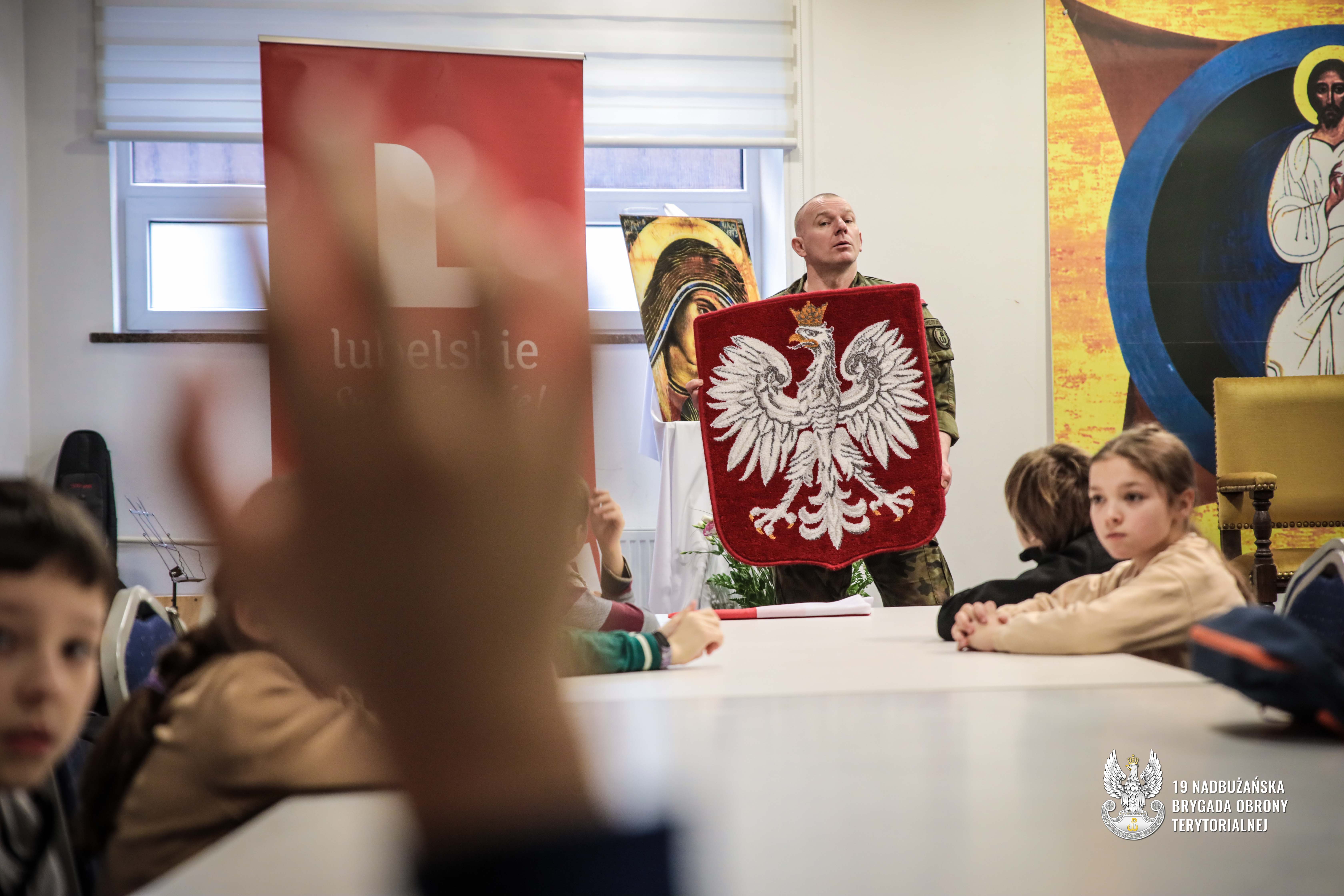 Dzień patriotyzmu z 19NBOT - WOJSKO-POLSKIE.PL/19bot