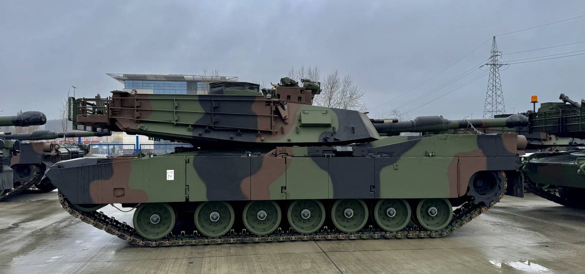 Nowe Abramsy już w Polsce - AU