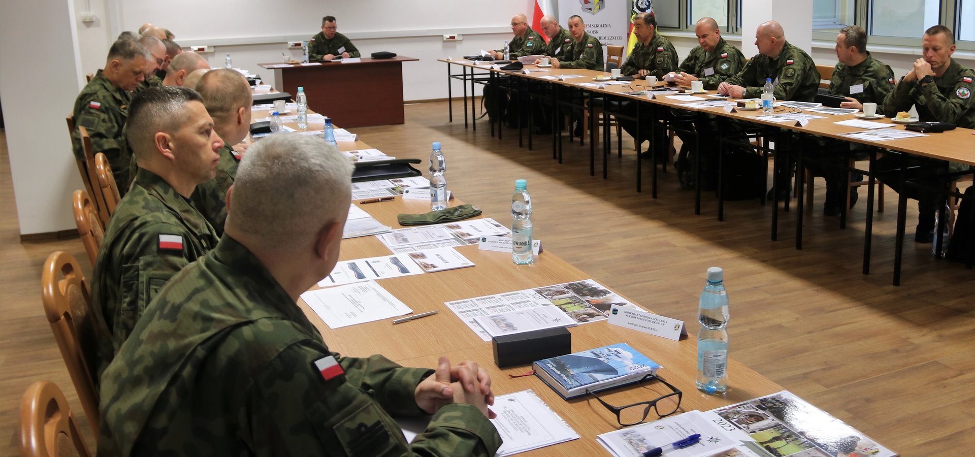Narada kierowniczej kadry szkolnictwa wojskowego - DGRSZ