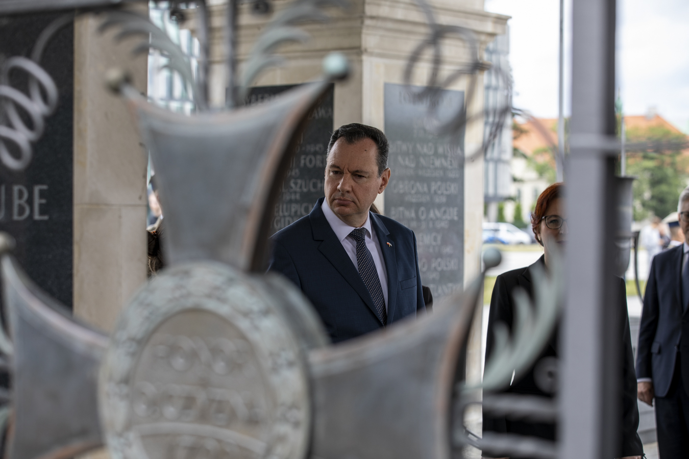 Ambasadorowie oddali hołd bezimiennemu bohaterowi - DGW