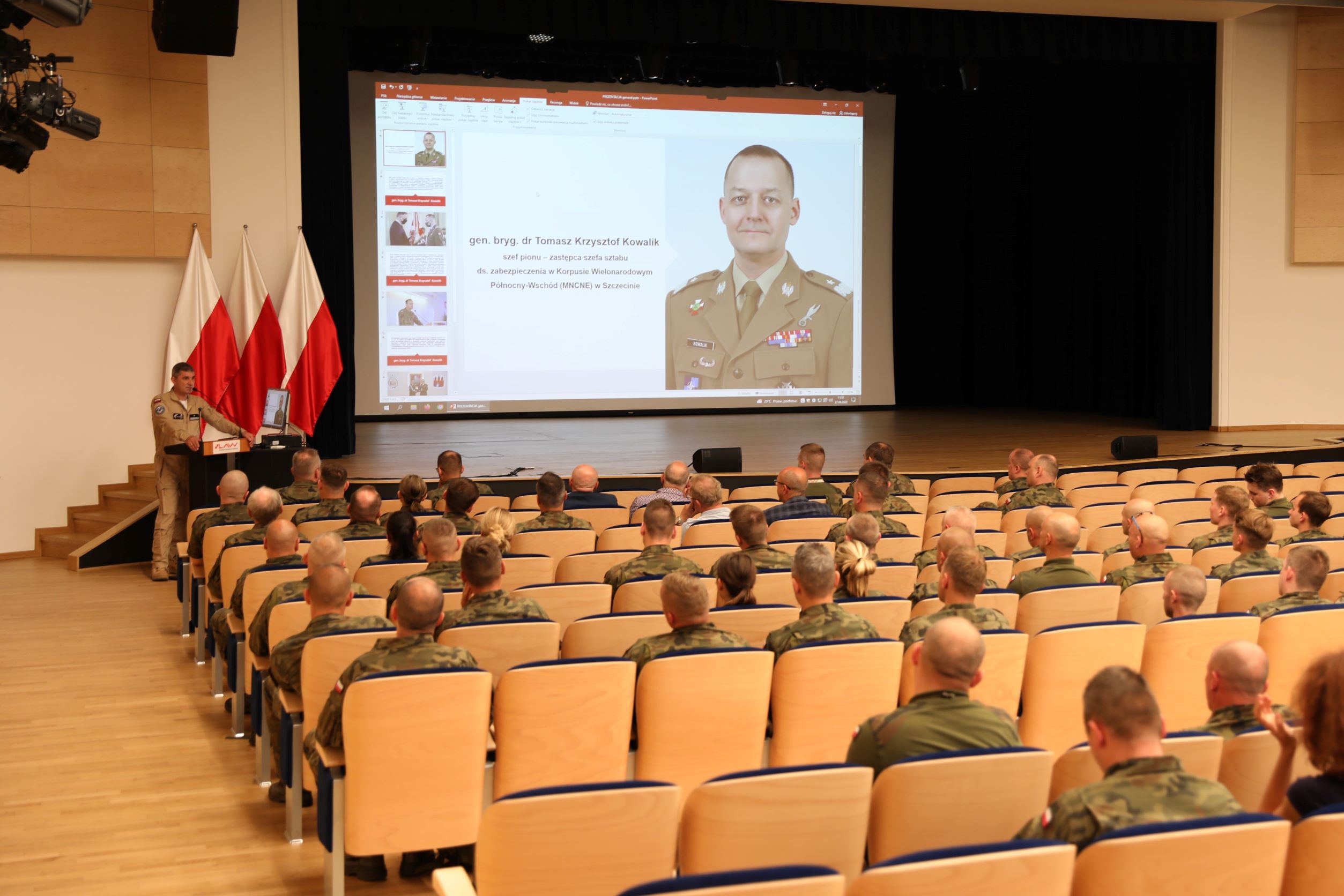 Visit of the Deputy Chief of Staff for Security of the Multinational ...