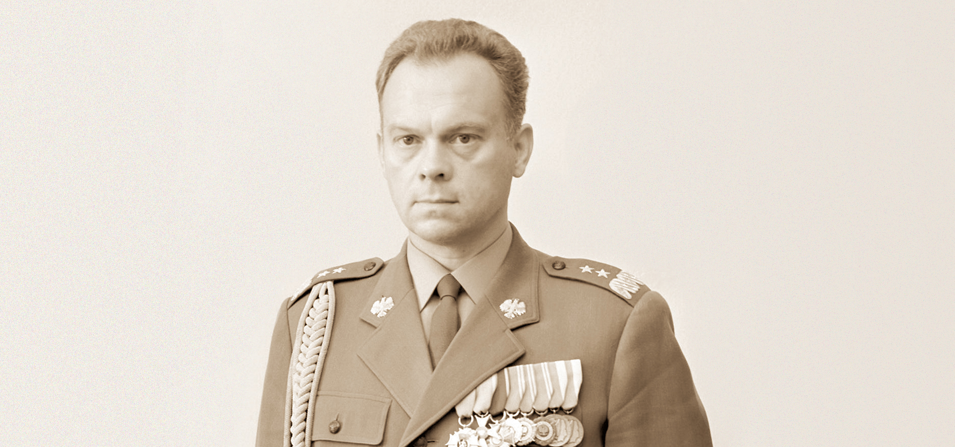 Gen. dyw. prof. dr hab. inż. Sylwester Kaliski - Wojskowa Akademia ...